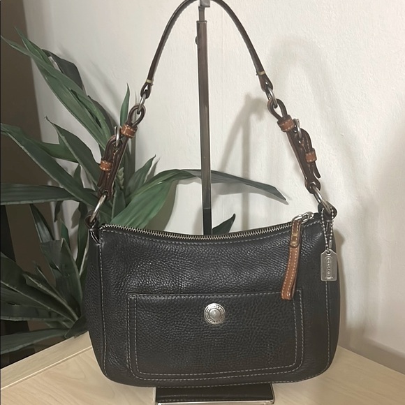 Coach | Bags | Coach Chelsea Vintage Pebbled Leather Shoulder Bag 8e99 ...